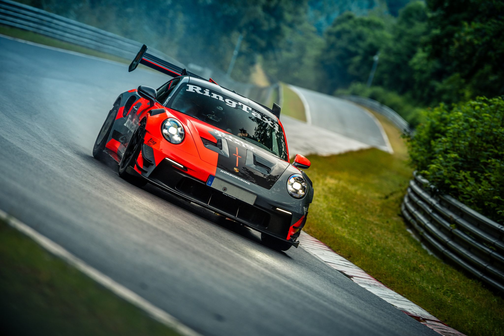 Porsche 911 GT3 RS 992 Manthey – ringtaxi.com – Rent Race Car